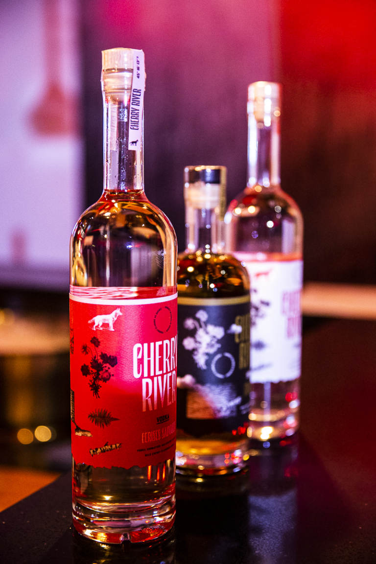 Lancement officiel de la vodka Cherry River