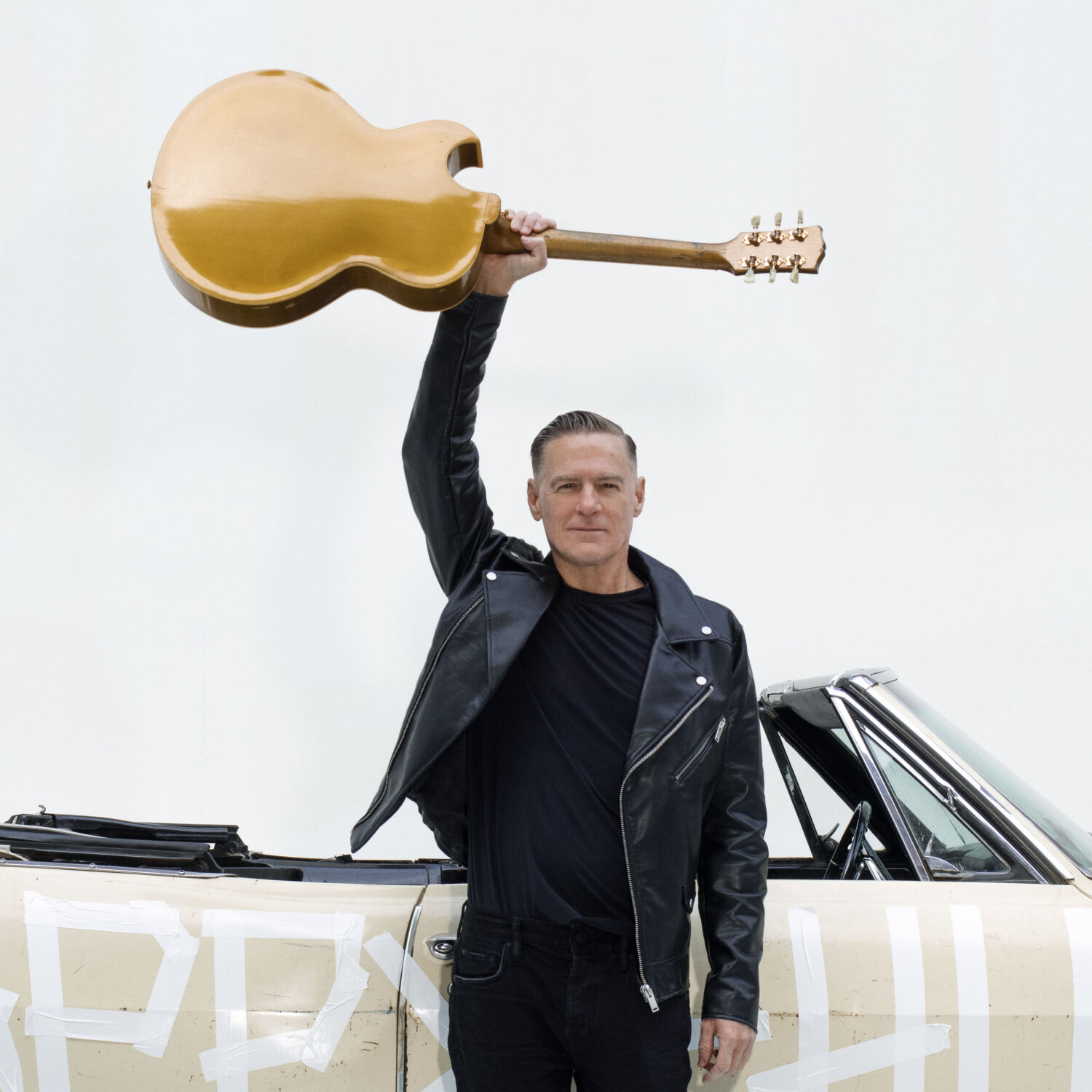 Bryan Adams fait vibrer le Centre Bell