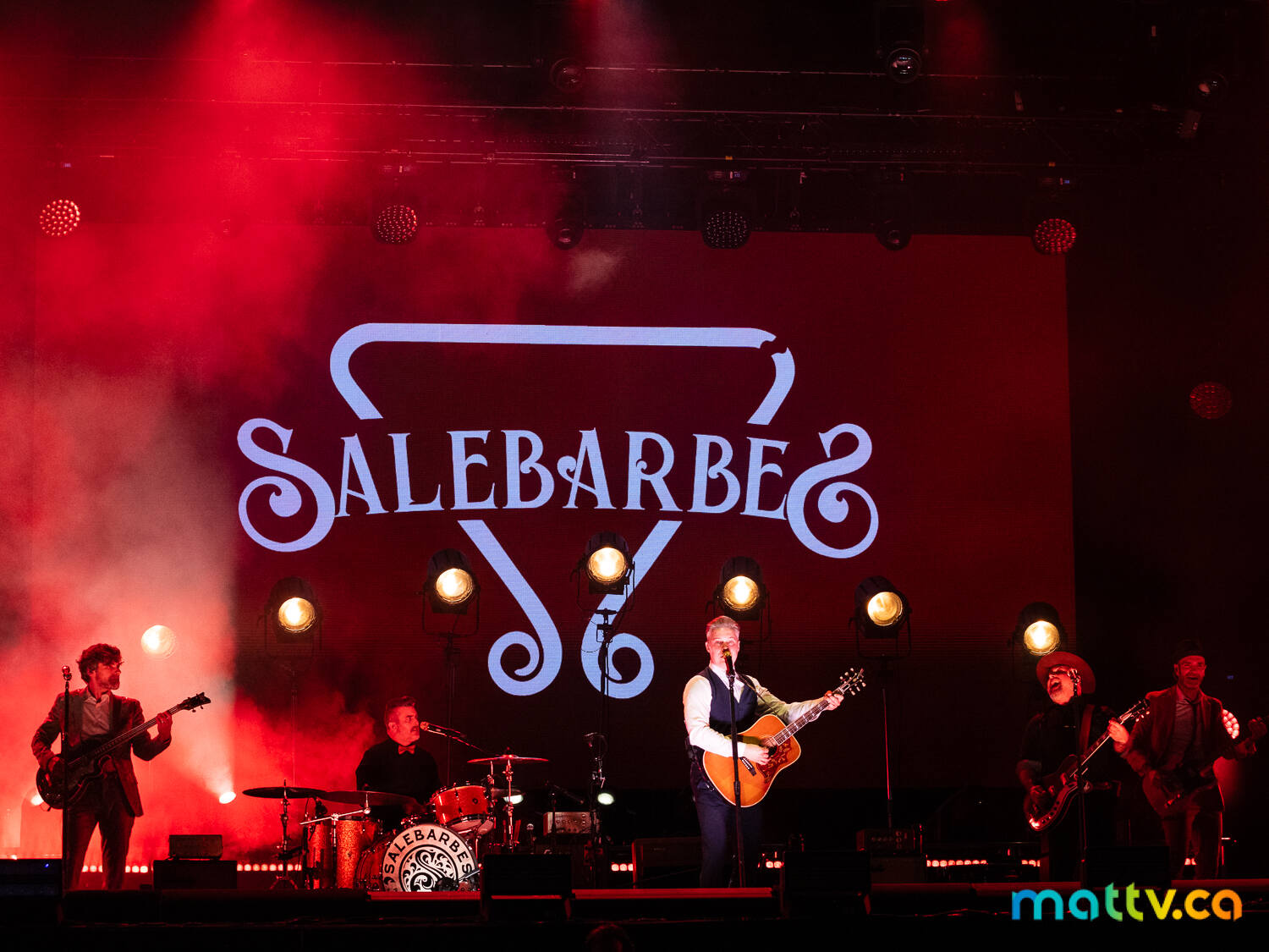 Salebarbes clôturent les Francos